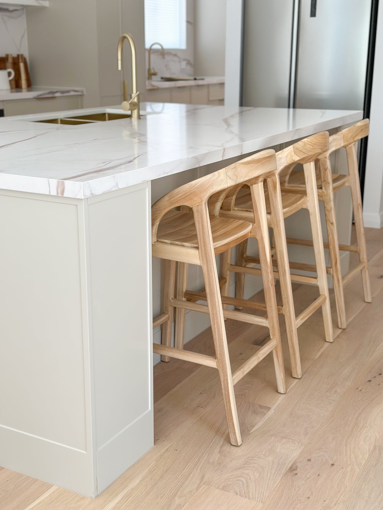 The Roxanne Counter Stool - pre order arriving July – P&R Styling